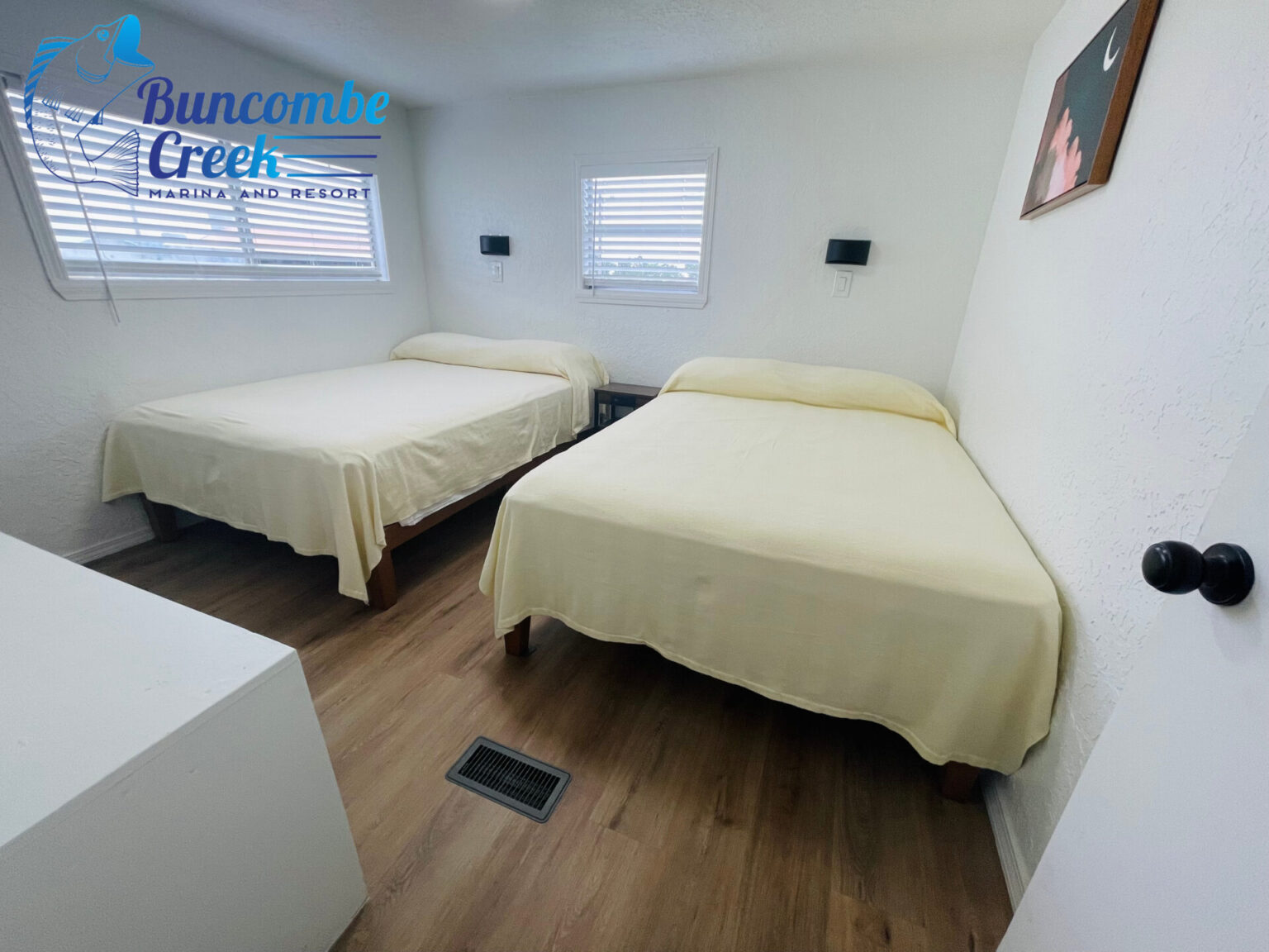 Lodging Airbnb - Buncombe Creek Resort Marina